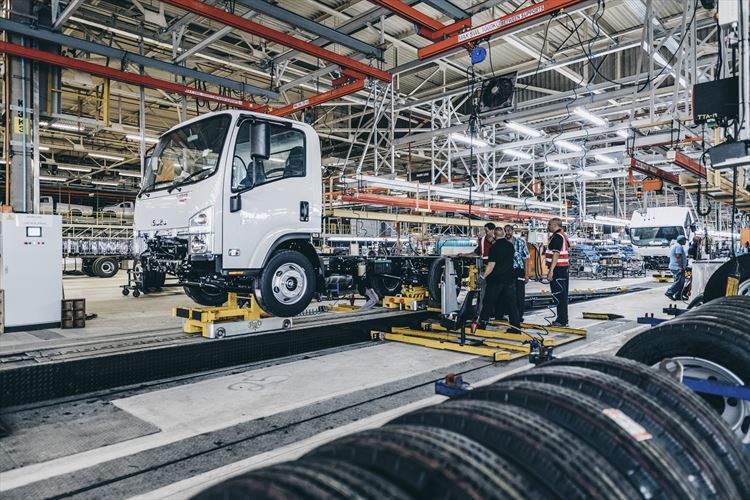 Isuzu consolidates production - Colin-on-Cars